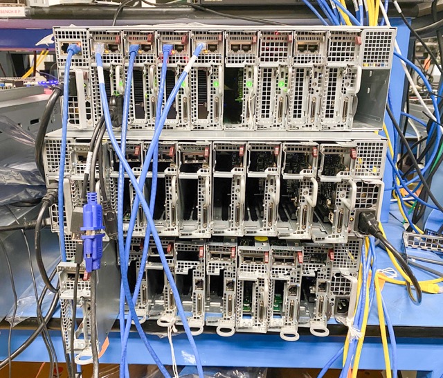 ÜRÜN İNCELEMESİ - Supermicro Microcloud AS-3015MR-H8TNR AMD Ryzen 7000 ...