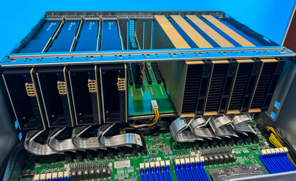 Supermicro 4U AMD EPYC GPU Sunucuları